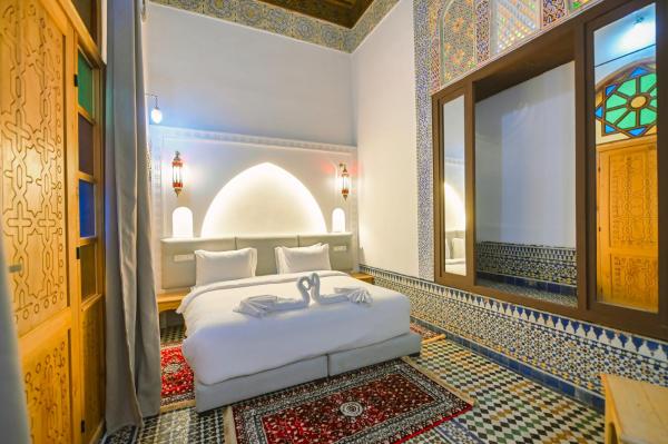 Riad Les ÉMeraudes De Fes - Sidi Harazem