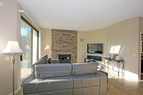 Vv818 - Wada Way - Alice Lodging - Palm Desert, CA