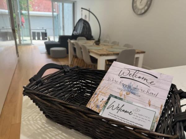 Regent House - Luxury 4br Richmond Family Home - Brunswick