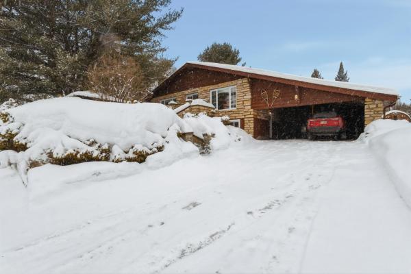 Charmant Chalet Huot à Sainte-lucie Des-laurentides - Sainte-Agathe-des-Monts