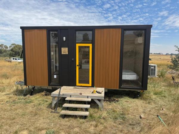 Tiny Regen Farm Stay By Tiny Away - Clunes