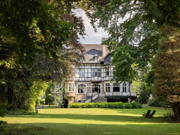 Beautiful Castle In Spa Wit Garden - Spa