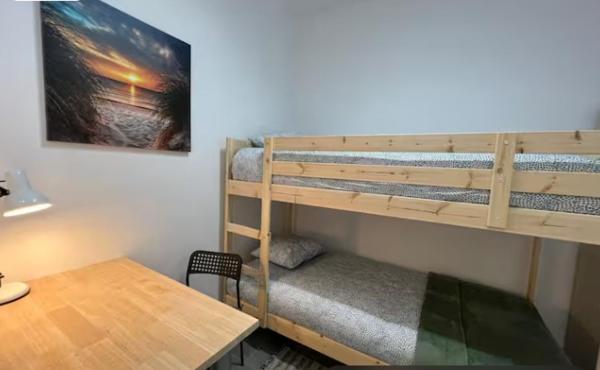 1-2 Cómoda Habitación Para 2 Personas - Badalona