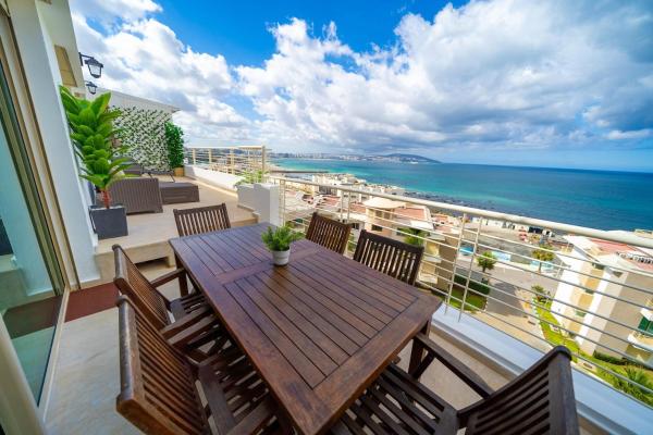 Luxurious 4 Bedroom Beachfront Bak2 - 丹吉爾