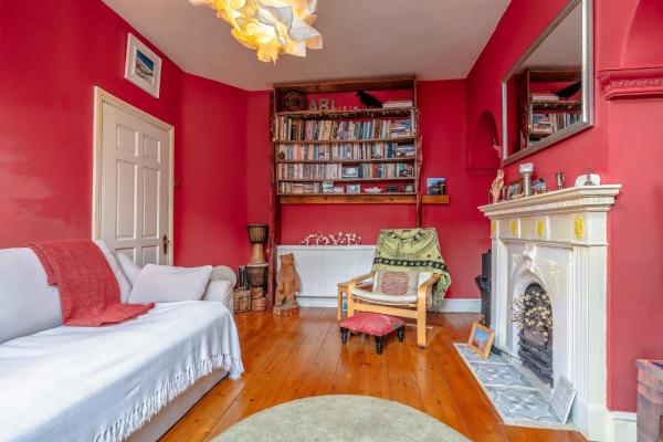 Colourful Victorian Cottage, Wood Burner, Garden - Bristol