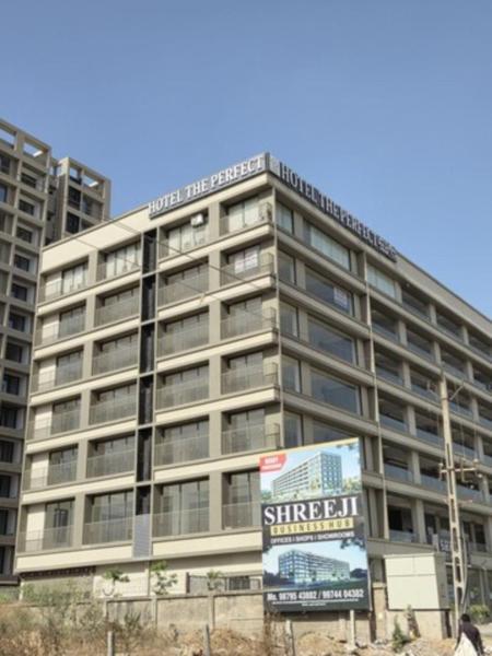 Hotel The Perfect - Ahmedabad
