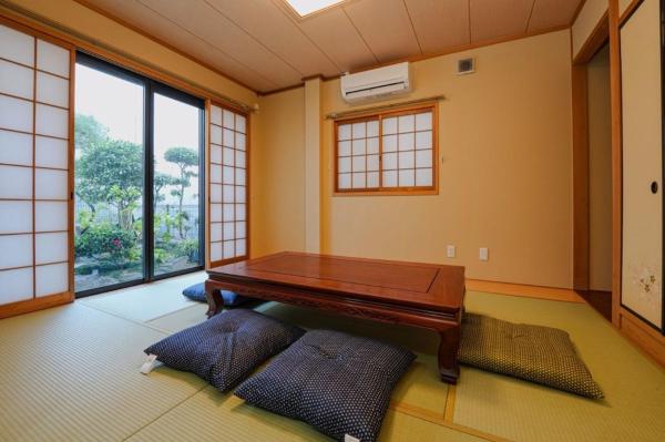 7-min Tengachaya Luxury Home W Garden, 2-car Parking - Osaka