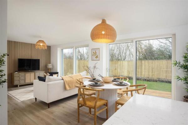 A Luxury Eco Home Near Leeds Family Friendly, Free Parking, - Pudsey