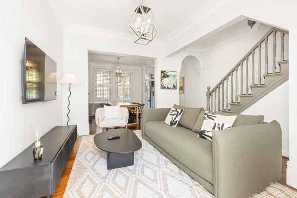 4br Redfern Home For 10 With Courtyard & Garage - Bondi Beach