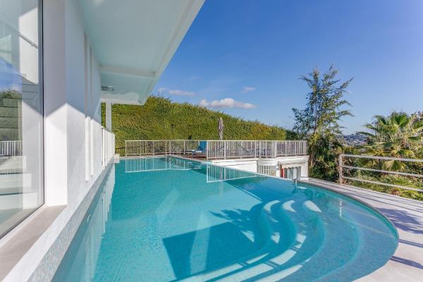 Villa Loupa Vi4489 By Riviera Holiday Homes - La Colle-sur-Loup