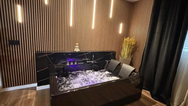 Huellas De La Mancha - Toledo