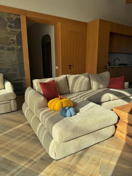 Villa Del Sol Saguramo - Georgië