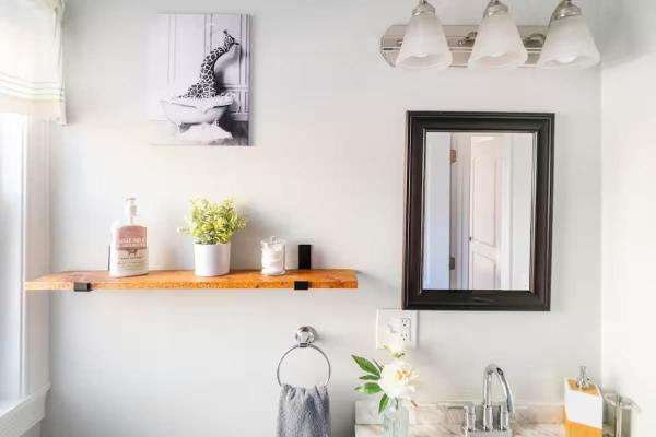 Jennifer's Modern Federal Hill Apt W Private Deck - Warwick, RI