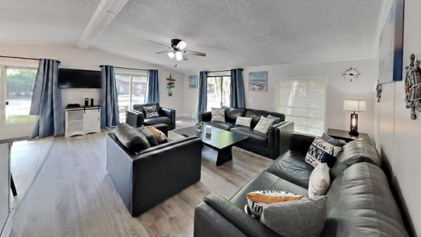 Put-in-bay Island Club #108 Home - Put-in-Bay, OH