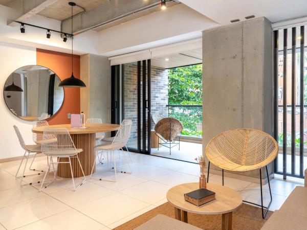 Nok Panoramic 3 Br With Terrace In Laureles Medellin - Medellín