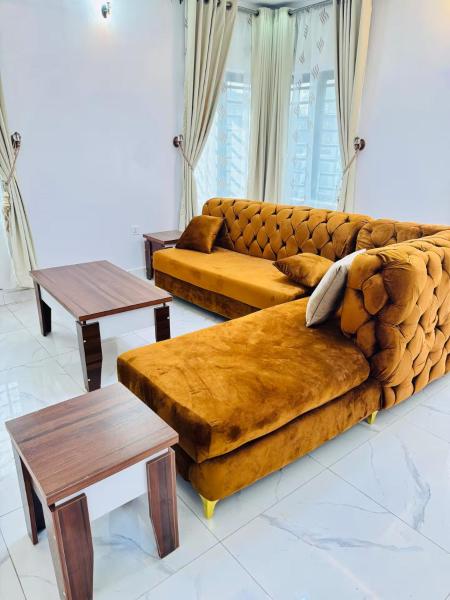 Serendome, Super Comfy, Molete - Ibadan