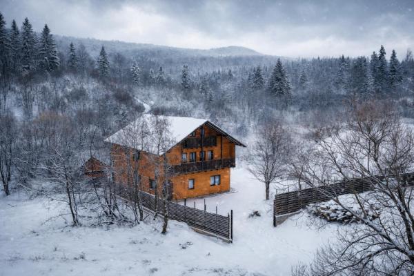 Suflul Bucovinei , Podyh Bukovyny - Cacica
