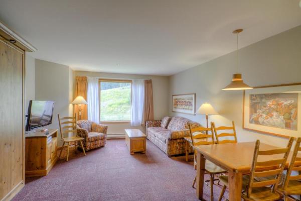 Cahilty #122 Home - Sun Peaks