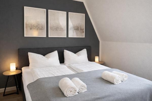 Raha Apartments - Modernes Studio-apartment - Hbf - Privat Parkplatz - Erfurt