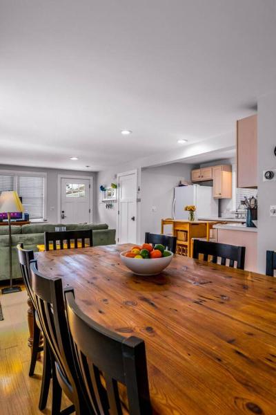Central Ptown 2 Br | 2-car Parking + Private Patio - Provincetown, MA