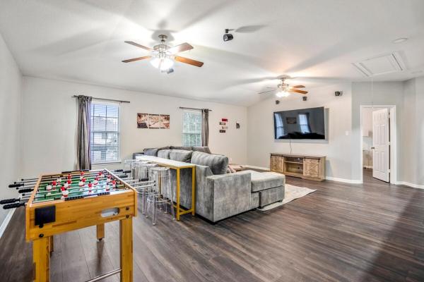 Iah Family Retreat, Fire Pit, Relaxing Escape - Spring, TX