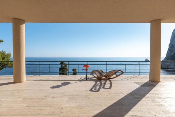 Modernist Villa With Private Sea Access - Bagheria
