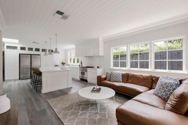 White Haven With Spa, Kew East - Box Hill
