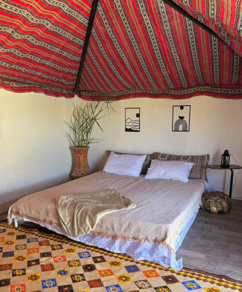 Desert Camping Heritage Tent Close To Dubai - 阿拉伯聯合大公國