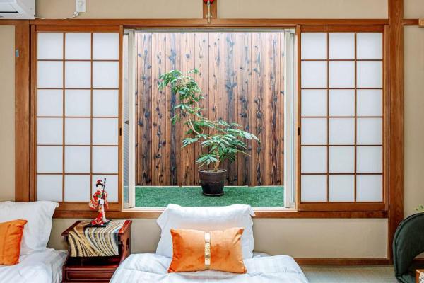 Kyoto Station Shinkansen,3 Mins Drive,15 Mins Walk, 3 Bedrooms, 1 Living Room, 2 Bathrooms, 68 Sqm, Washing Machine With Dryer, Free Parking - Kyoto