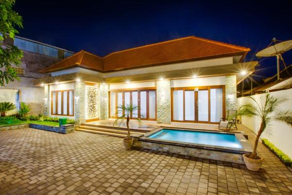 Villa In Buleleng Close To Down Town And Lovina - Singaraja