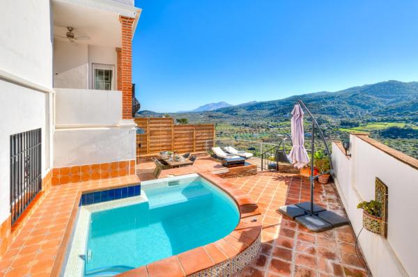 Monda Heights Close To Marbella - Monda
