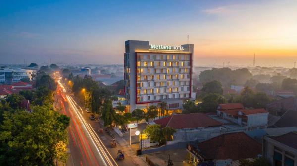 Metland Hotel Cirebon - West Java