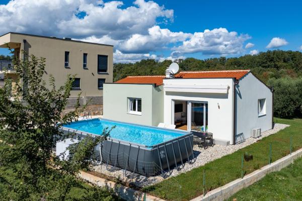 Pool House Renata Medulin - Ližnjan