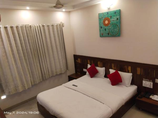 Hotel Sai Asara - Shirdi