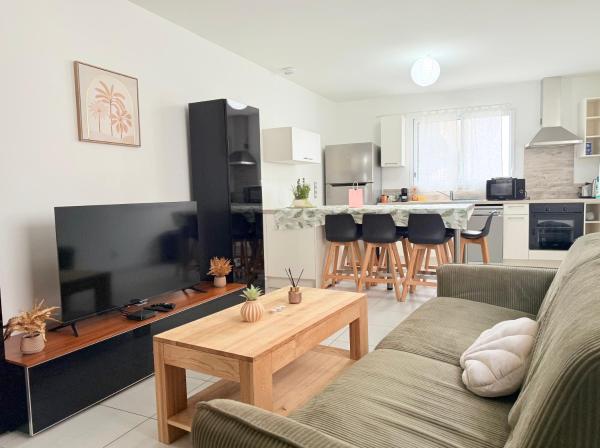Trio Home,3 Chambres, Parking Privé Gratuit, Wifi Haut Débit, 10min La Rochelle,15min îLe De Ré - La Rochelle