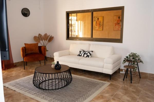 T3 Elegance X Nawassi Moderne, Climatisé, Sécure - Mayotte