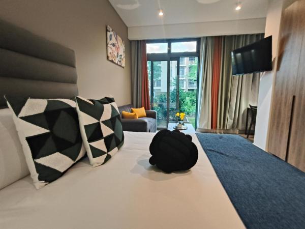 Comfort At 35 Menlyn Maine Residences - Pretoria, South Africa