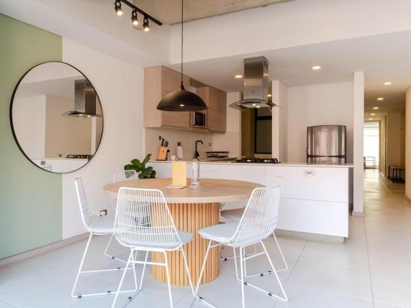 Nok Bright 3br With Terrace In Laureles Medellin - Copacabana, Colombie