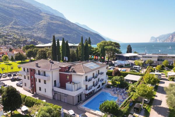 Hotel Villa Claudia - Lago de Garda