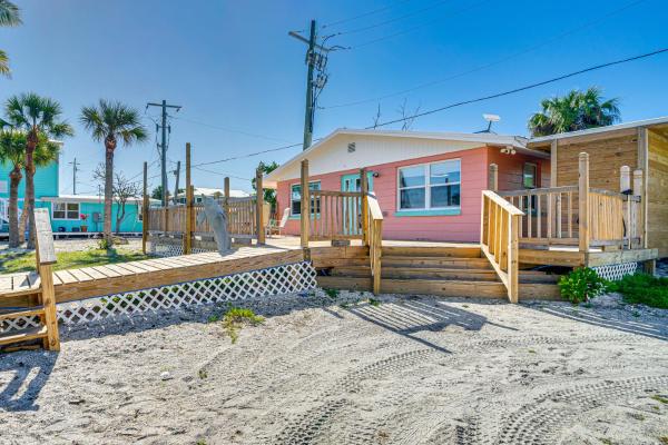 Little Gasparilla Home: Walk To Beaches! - Boca Grande, FL