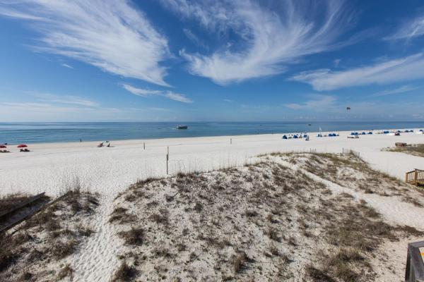 The Beach House - Enjoy Panoramic Ocean Views + Direct Beach Access - Adventure Island, Orange Beach