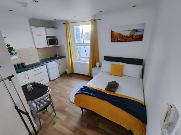 North Pole City Studio - Hounslow