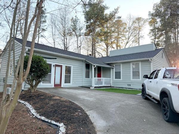Cozy Home In Lawrenceville - Auburn, GA