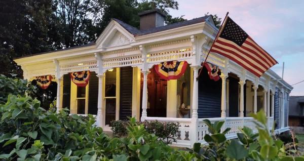 Market Street House By Stay Local Nashville - Nashville, TN
