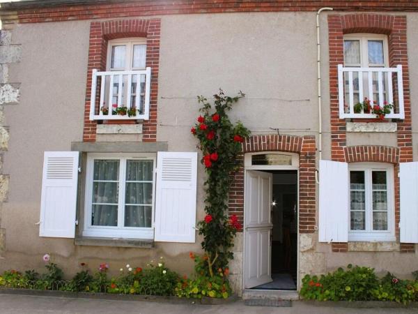 Escapade Paisible: Gîte Pour 8 à Saint-hilaire-sur-yerre, Jardin Clos, Proche Chateaudun Et Chartres - Châteaudun