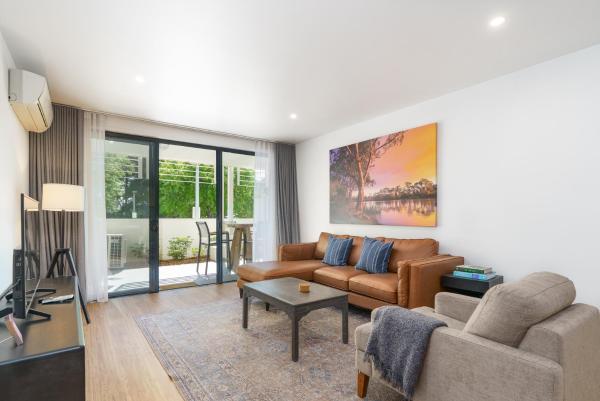 Kingston Modern Home - Large And Stylish Spaces - Hosted By Canstay - Canberra