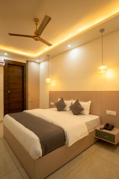 The Goura Palace Hotel And Restaurant - Faridabad