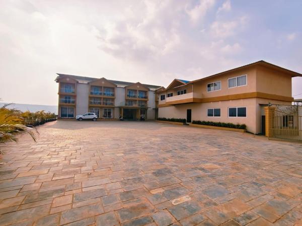 Savyasaachii Hotel, Mahabaleshwar - Pure Veg - Mahabaleshwar