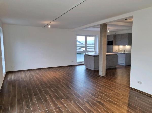 Modernes 2-zimmer Luxus Apartment Mit Balkon- Stilvolle Und Gemütliche Ferienwohnung - Trier