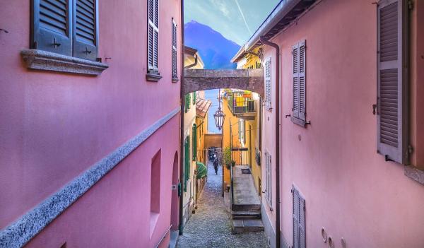 Varenna Boulevard - Varenna